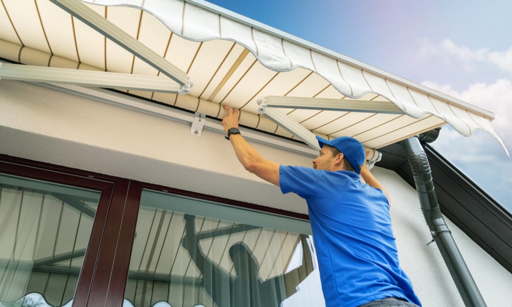 9 Ways to Blackout a Window