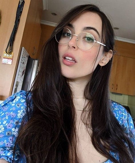 HeyImbee Biography, Wiki, Height, Boyfriend & More