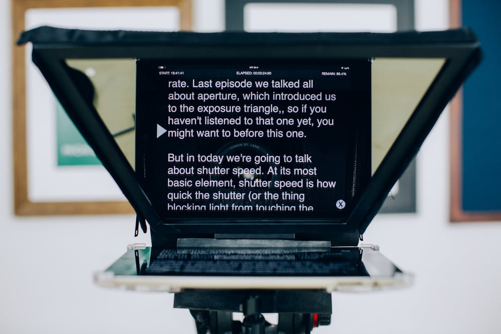 How To Read From A Teleprompter