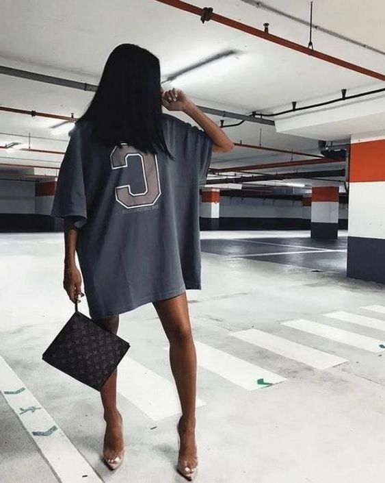 How To Wear Oversized Shirts For Women: Best Ideas To Copy