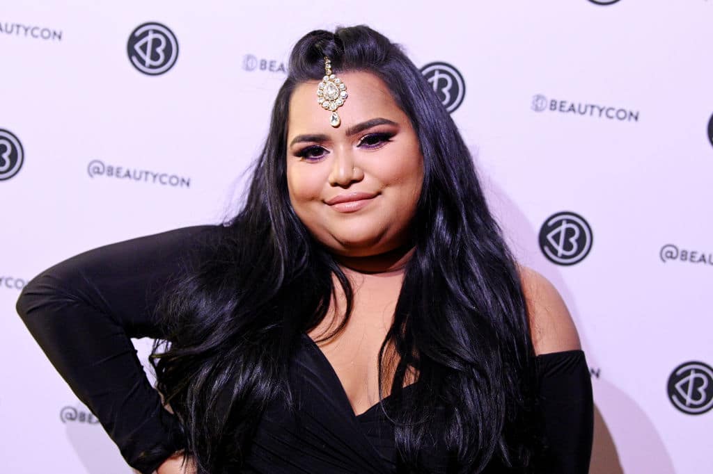 age, net worth, where does she live?