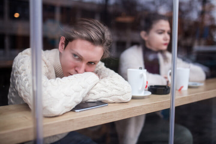 how to get a guy back that pushed you away