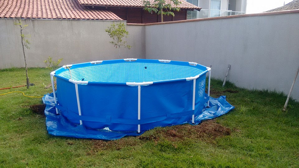 How To Build A Pool Deck Out Of Pallets